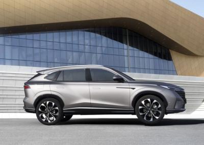Cina Roewe RX5 versione superiore in magazzino 4 porte 5 posti in vendita