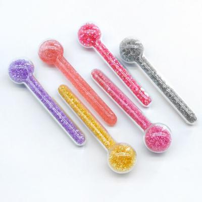 Cina Colorevole ghiaccio palla piccole palle per il viso Roller pelle fredda massaggiatori Massaggio facciale strumento Stringi la pelle ridurre gonfiore in vendita