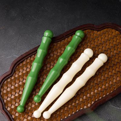 Cina 14.5cm Resina Double Head Acupoint Stick per massaggio facciale e strumento di stimolazione linfatica in vendita