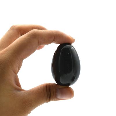 Cina Uova Yoni a giada di nefrite verde certificata per donne Kegel Prodotto in 43*30mm Dimensione caratteristica regionale in vendita