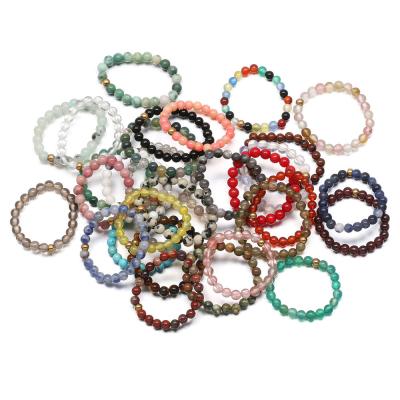Cina Altre energie naturali Pietra di cristallo 3mm Mini perline Anelli per donna Chakra Guarigione Manifatto Gioielli Boemi Anello di nozze Regalo in vendita