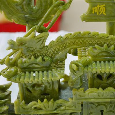 Cina Barca di giada incisa in modo splendido per la decorazione della casa e per il regalo d'affari in vendita