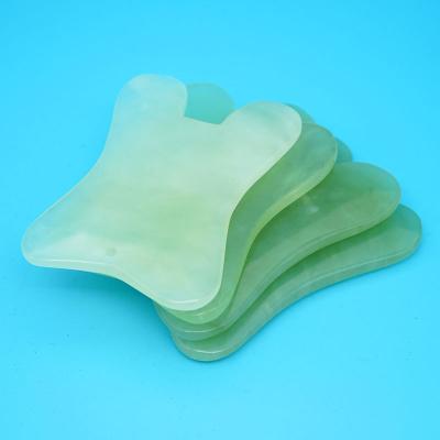Cina 2024 Naturale in forma di U Xiuyan Giada Gua Sha Scraping Massaggio Tavola per Massaggio Corpo Intero Massaggio Facciale Massaggiatore Strumento di Bellezza della Pelle in vendita