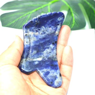 Cina Blu Sodalite Stone Gua Sha Body Scraping Massage Tool Funzione di controllo manuale per viso e corpo Regalo di bellezza naturale in vendita