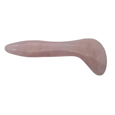Cina 2024 Prodotto lucidato tecnico rosa naturale quarzo giada Gua Sha strumento di massaggio per massaggio facciale scatola regalo MOQ 100PCS in vendita