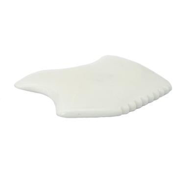 Cina Strumento di massaggio Gua Sha di giada bianca per massaggiatore facciale e corpo SPA Acupuntura Acupressione 9,5cm*7,5cm*0,7cm in vendita