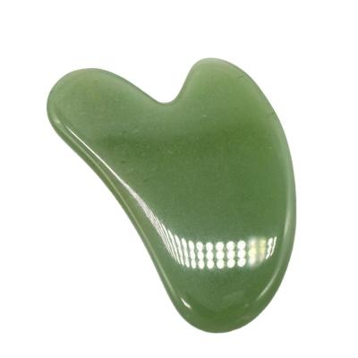 China Body Massager Accessoire Hartvorm Gua Sha Board gemaakt van natuurlijke Aventurine Jade in groen Te koop