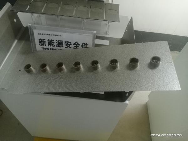 Quality 2D Rigid Mica Plate Composed Of Mica Tubes For Thermal Barrier Between EV Battery Cells with Anti-explosion valve for sale