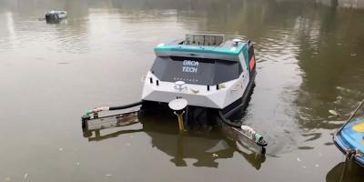 Cina Crogiolo di superficie di nave di Asv dell'acqua telecomandata per il taglio dell'erbaccia del lago in vendita