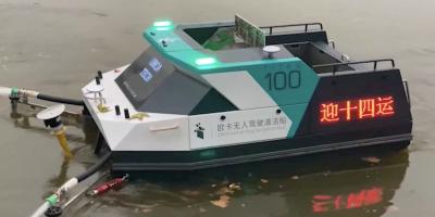 Cina Alta velocità di pulizia Doo Boats piccolissimo 1.5m/s del crogiolo di immondizia di Eco del pilota automatico con 2 propulsori in vendita