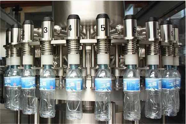 Quality Glass Bottle Carbonated Filling Machine Soda Bottling Machine Soda Drink Filling for sale