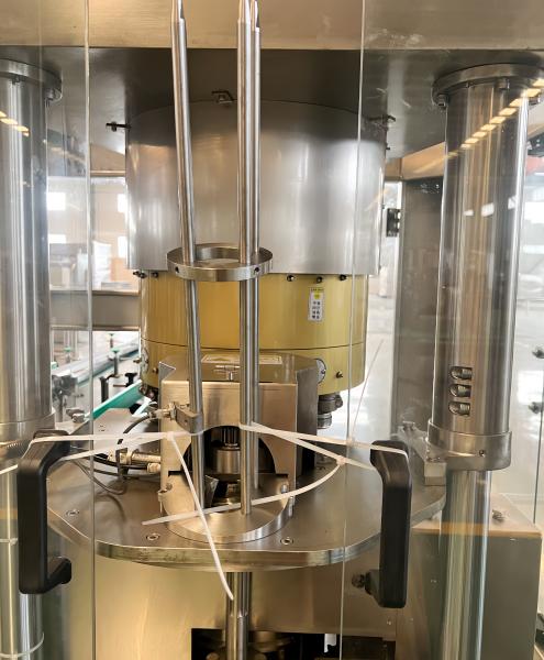 Quality Automatic Energy Drink Red Bull Soft Drinks Can Filling Machine Carbonated for sale