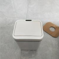 China Fast Acting Intelligent Garbage Bin , Automatic Trash Cans Touchless for sale