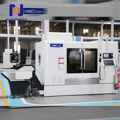 China Centro de mecanizado CNC de 4 ejes VMC1265 Máquina de fresado CNC vertical en venta