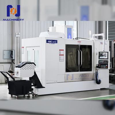 China Centros de mecanizado vertical grandes VMC1370 de 3 ejes con sistema de control Fanuc en venta