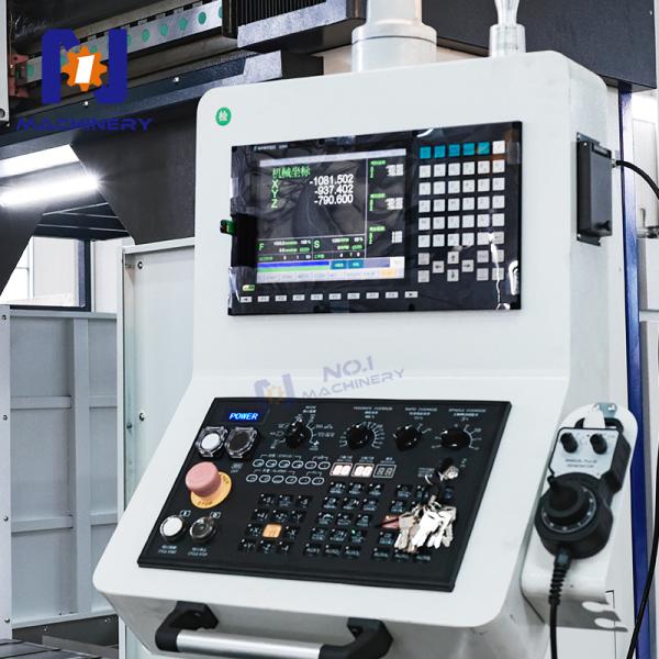 Quality GMC2016 Heavy Duty 2 Meter CNC Gantry Machining Center Bt50 4 Axis For Metal for sale