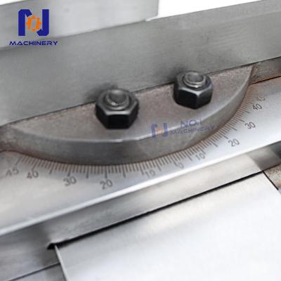 China Torno Mecânico Universal Horizontal para Metal, Torno Manual CA6150 à venda