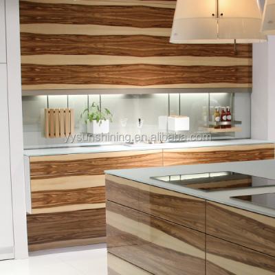 Cina Indice di riproduzione del colore Ra 80 Grigio chiaro Alluminio LED a striscia intagliata Luce con interruttore tattile in vendita