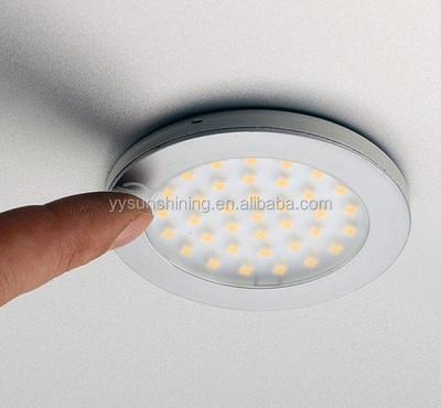 Cina Luce a LED da montaggio in superficie per armadietti per mobili 12V DC e touch sensor Switch Design in vendita