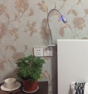 China 12v 1w Flexible Arm LED Bedside Reading Lights met Touch On Off Schakelaar in het donker Te koop