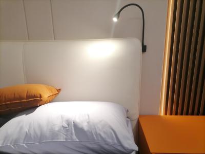 中国 アルミIRON 壁掛け読み聞かせ用ライト USB 2A 充電器と長寿 販売のため