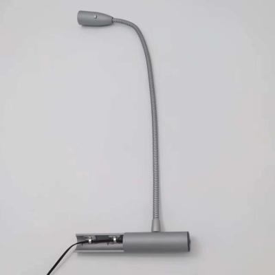 中国 82Lm シルバー LED ベッドサイドランプ 柔軟なネック・アイケア機能とUSB充電ポート 販売のため