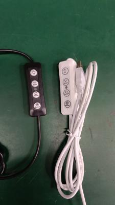 Cina Ferro di alluminio 3 colori Temperatura Clip Lampada da tavolo 6000K Protezione oculare LED Luce da scrivania in vendita