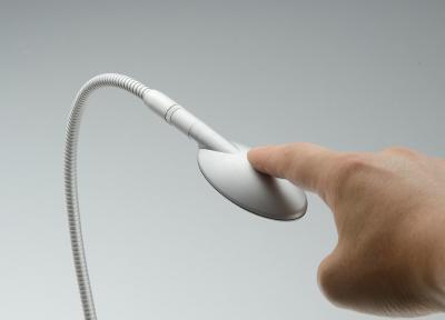 Cina Luce a lettura a LED regolabile con interruttore a tocco e montatura sul collo d'oca in vendita