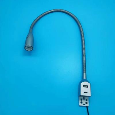 Cina USB tipo C LED luce da lettura a bordo letto con collo d'oca flessibile e caricabatterie veloce 12V in vendita