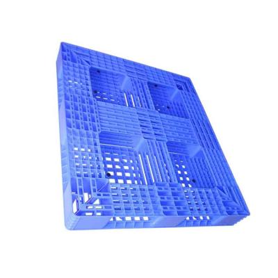 Cina Pallet dinamico del carico 1200Kg pallet di plastica solido 1300 x 1100 resistenti di plastica in vendita
