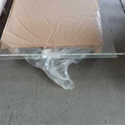 China Ultra Clear Patterned Solar Tempered Glass for the Cover of the Solar Panels and Solar Modules for sale