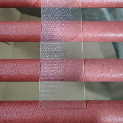China 2mm 3.2mm Irregular Shaped Low Iron Patterned Ultra White Photovoltaic Tempered Cover Glass for Solar Power System for sale