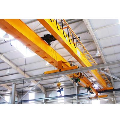 Cina Trave Crane For Warehouse sopraelevato della gru di controllo della cabina doppia in vendita