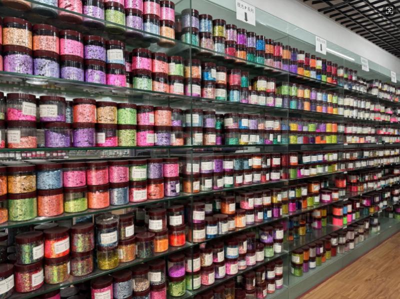 Verified China supplier - Guangdong Guan Hong Glitter Technology Co., Ltd.