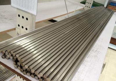 Cina Barre di acciaio inossidabile senza cuciture e rotonde lunghezza 6 m per varie applicazioni in vendita