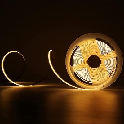 Cina Luce al neon CCT RGBW RGBWW RGBIC RGB per illuminazione esterna 50000 ore lavorative in vendita