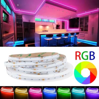 Cina Lampada Flusso luminoso lm 1000 24V 576 led/metro RGB COB LED Soft Light Strip Diretto Buono in vendita