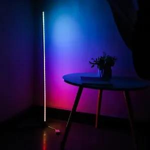 Cina Illuminazione moderna camera da letto App Wifi e controllo remoto angolo luce del pavimento in piedi in vendita