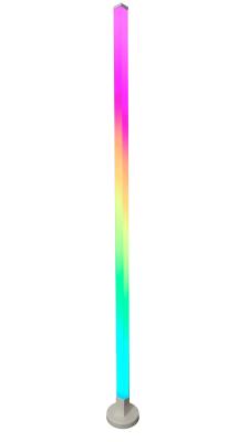 Cina 2023 Design Smart Home Lighting Corner Floor Lamp per l'illuminazione interna decorativa moderna in vendita