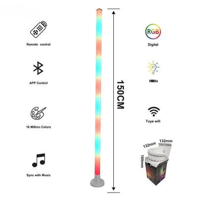 Cina Lampada da pavimento da 150 cm colorata a controllo remoto per camera da letto in vendita