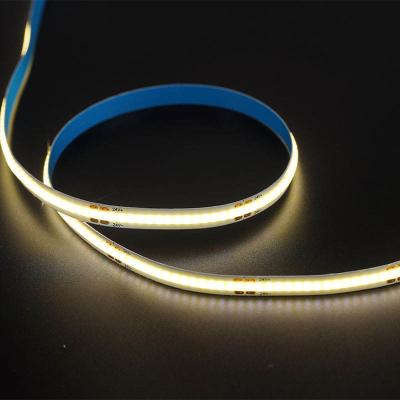 China IP33/IP65/IP67/IP68 COB-LED-band voor binnen- en buitenversiering Te koop