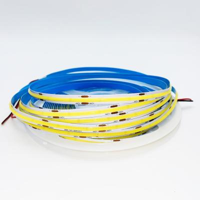 Cina 480 LED/m COB Strip Light Alta densità 20m Nessuna caduta di tensione Flessibile 24V Illuminazione a LED in vendita