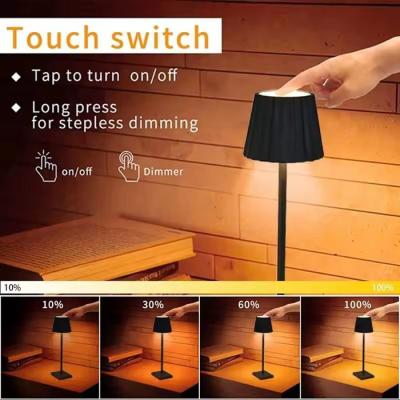 China 3 Color LED Table Lamp Dimmable 5V C Shaped Charging Desktop Ambient Light for sale