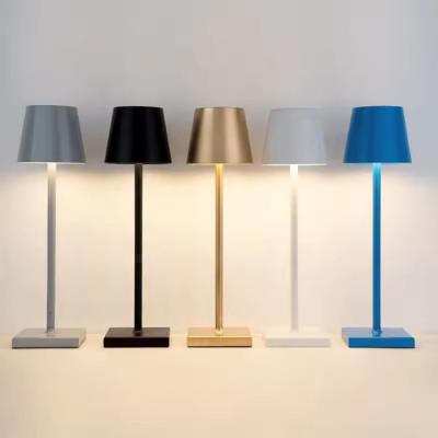 China 3 Color LED Table Lamp Dimmable 5V C Shaped Charging Desktop Ambient Light for sale