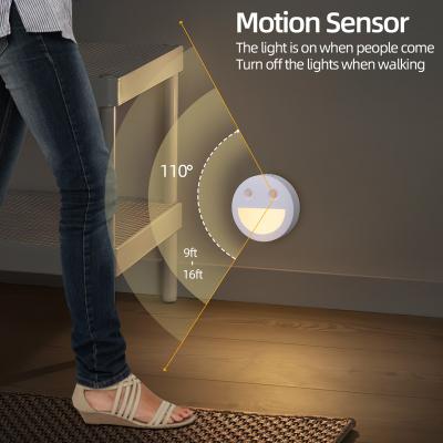 China 3.7V Wireless LED Night Light 16lm Smiling Face Intelligent Induction Night Light for sale