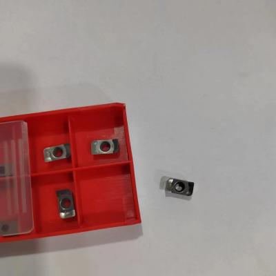 Cina Alto strumento per tornitura esterno di durezza 91-92.8 HRA per uso industriale in vendita