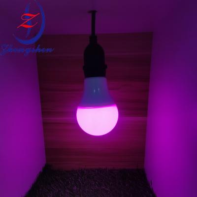Cina Lampada a LED dimmabile Illuminazione per pollame impermeabile per allevamenti di polli in vendita