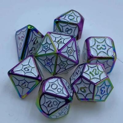 Cina Metal Dice Sets OEM Non tossici RPG a sfera Dice Set a mano poliedro per il mondo selvaggio in vendita