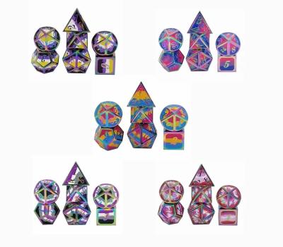 Cina 16mm Smooth RPG Metal Dice Custom DND Logo Rainbow Game Set in vendita