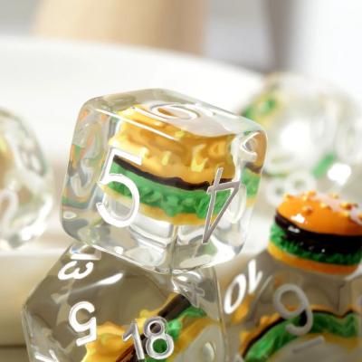 中国 Custom Polyhedral DND Dice Set Hamburger Gaming For RPG Role Playing Table Games 販売のため